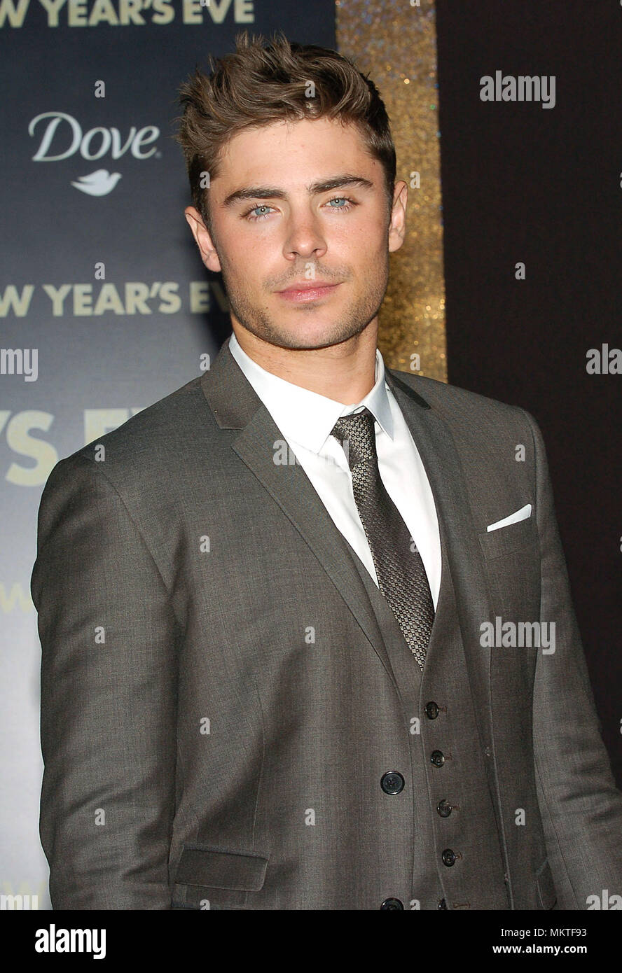 A zac efron 007 red carpet event hi-res stock photography and images ...