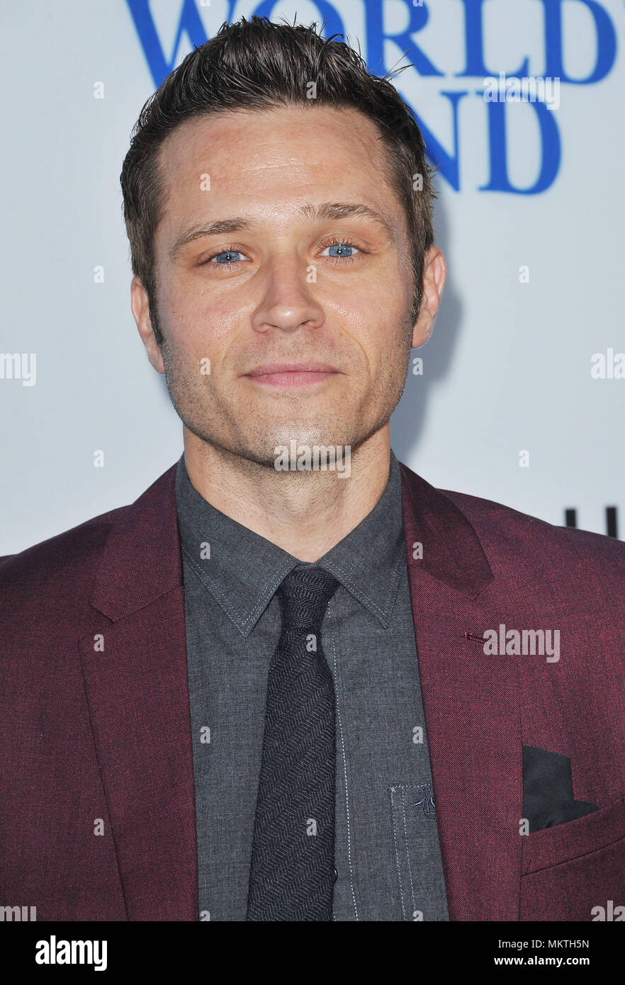 Seamus dever 032 red carpet event hi-res stock photography and images ...