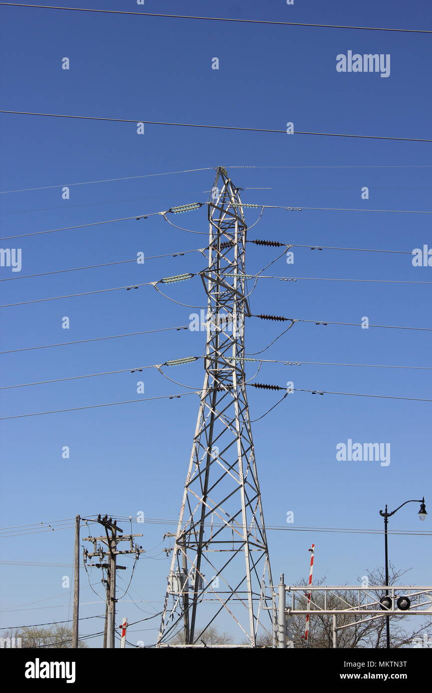 Electric power transmission steel tower with power lines in Skokie ...