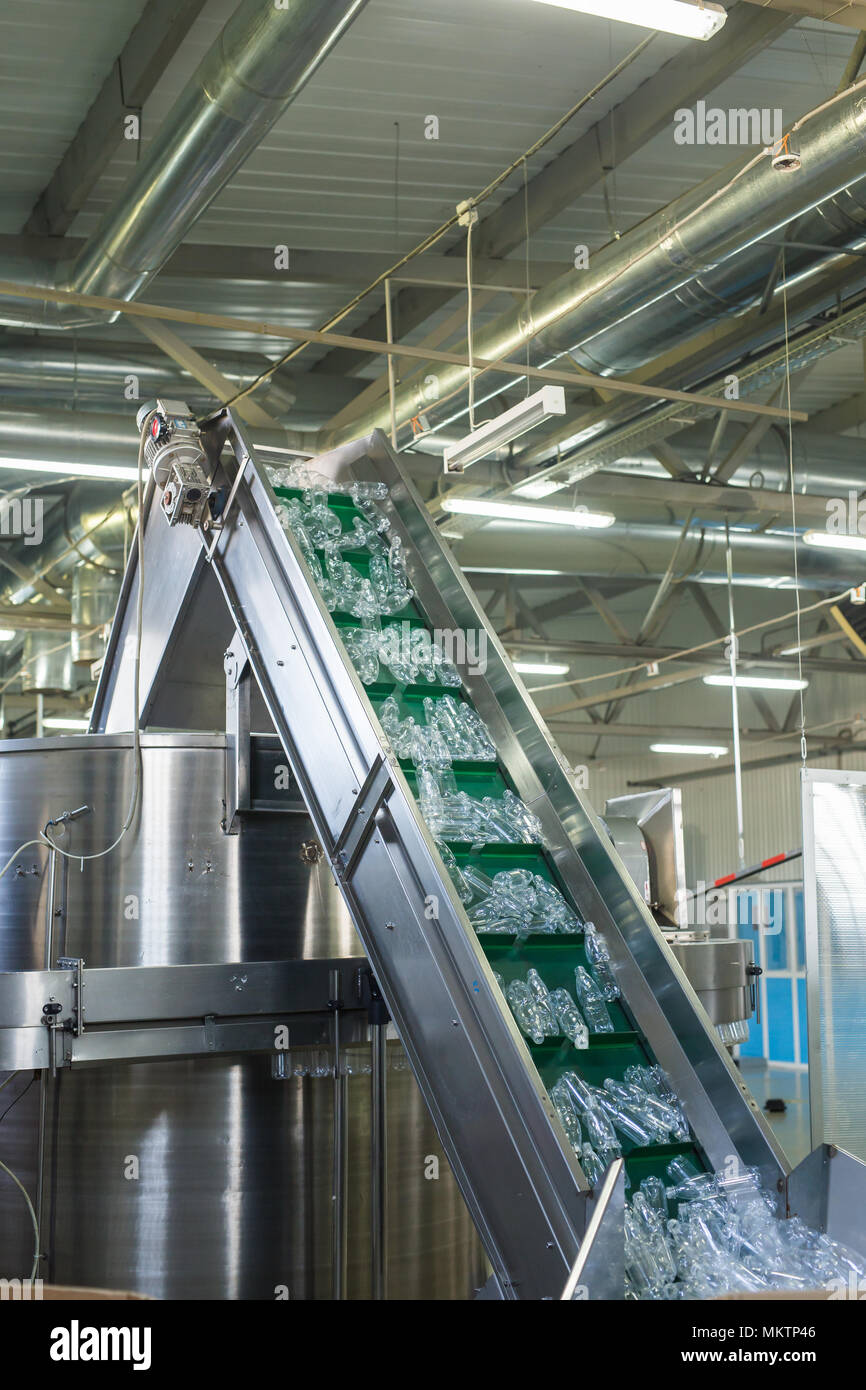 Water factory - Water bottling line for processing and bottling pure ...
