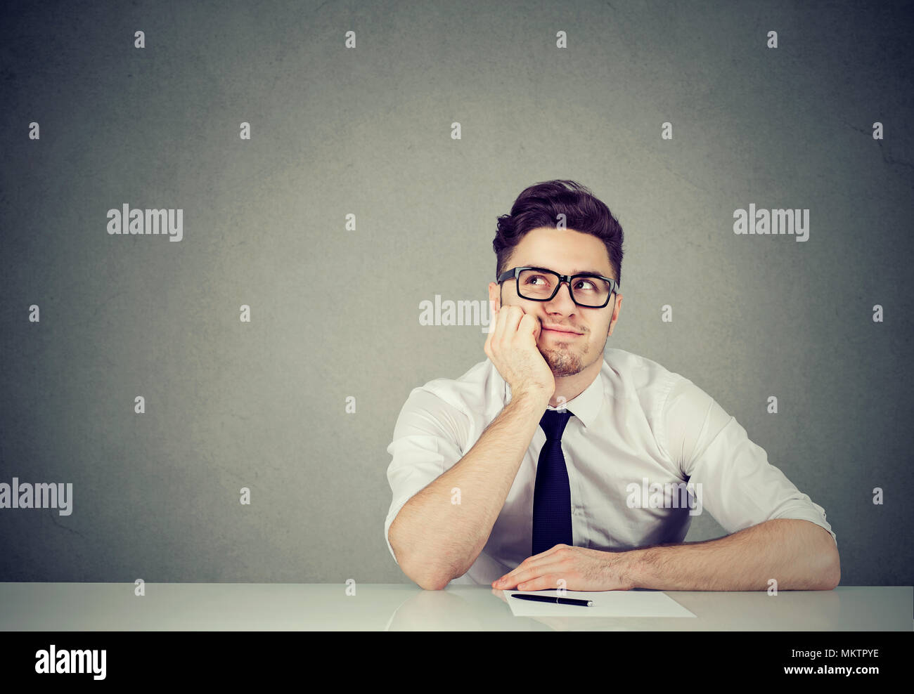Procrastinate hi-res stock photography and images - Alamy