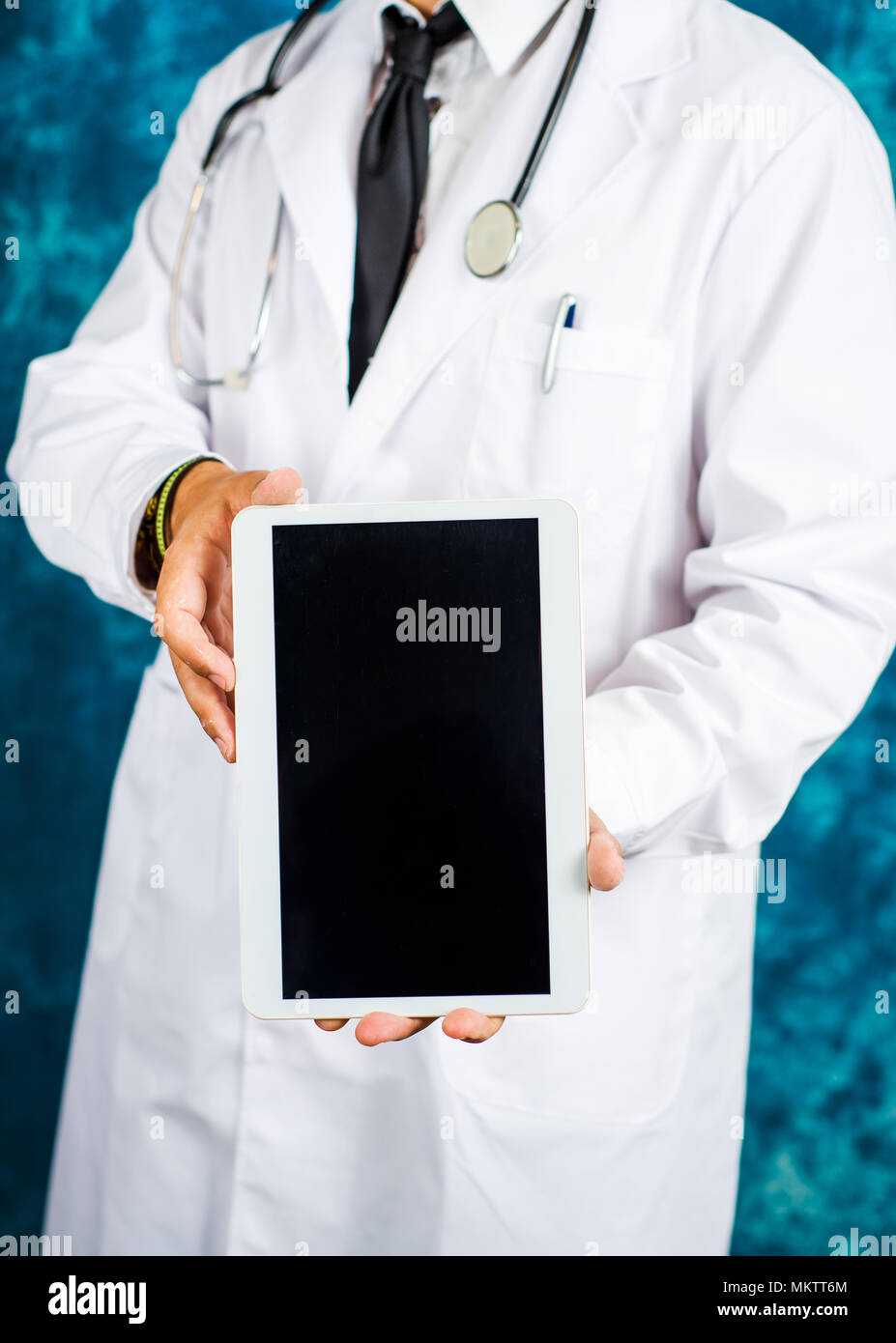 Doctor gadget hi-res stock photography and images - Alamy