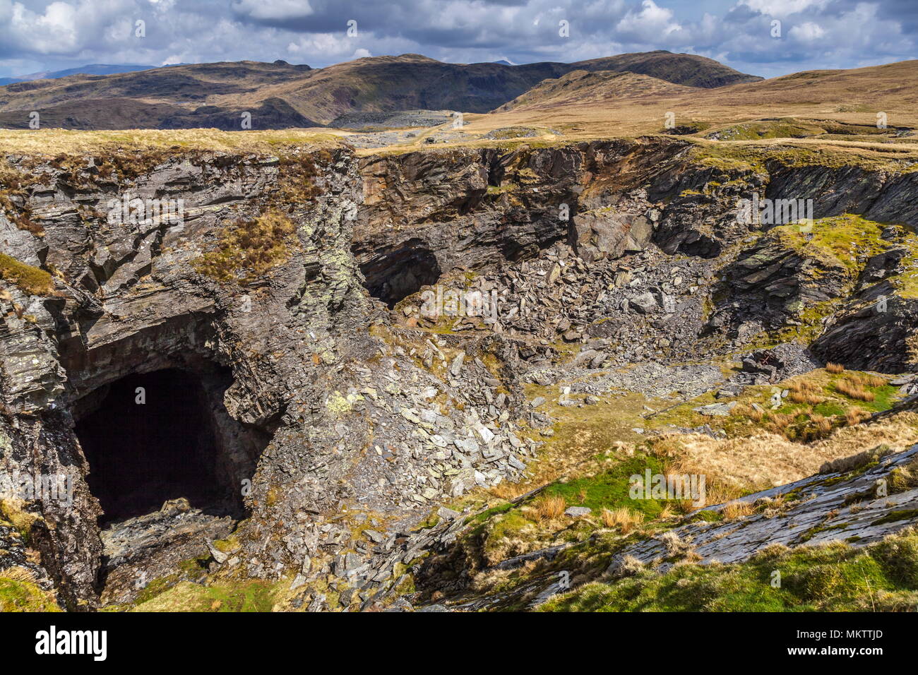 Outcrop mine hi-res stock photography and images - Alamy
