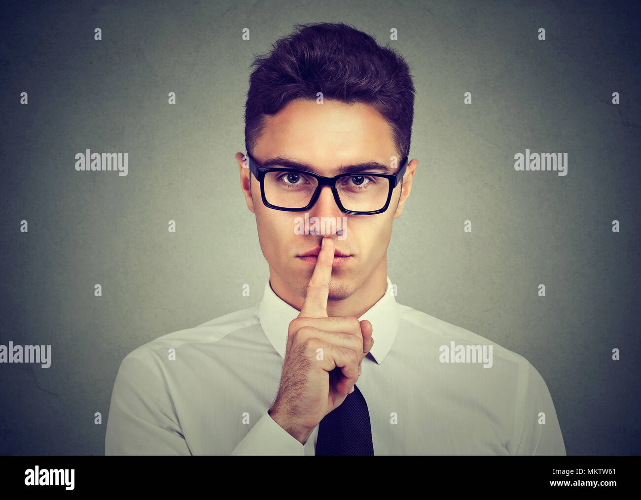 Shhh lips hi-res stock photography and images - Alamy