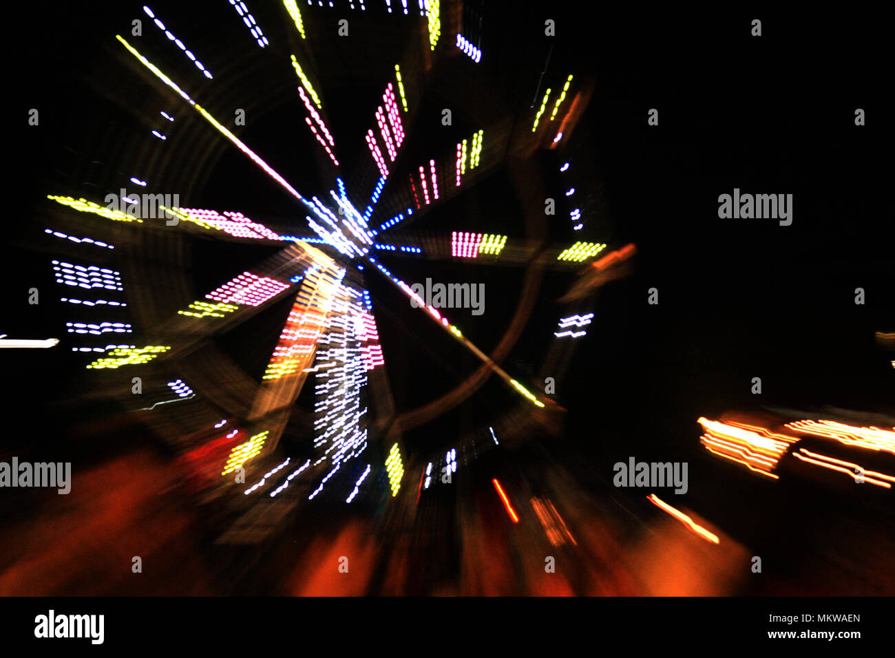 Children playing carnival games hi-res stock photography and images - Alamy
