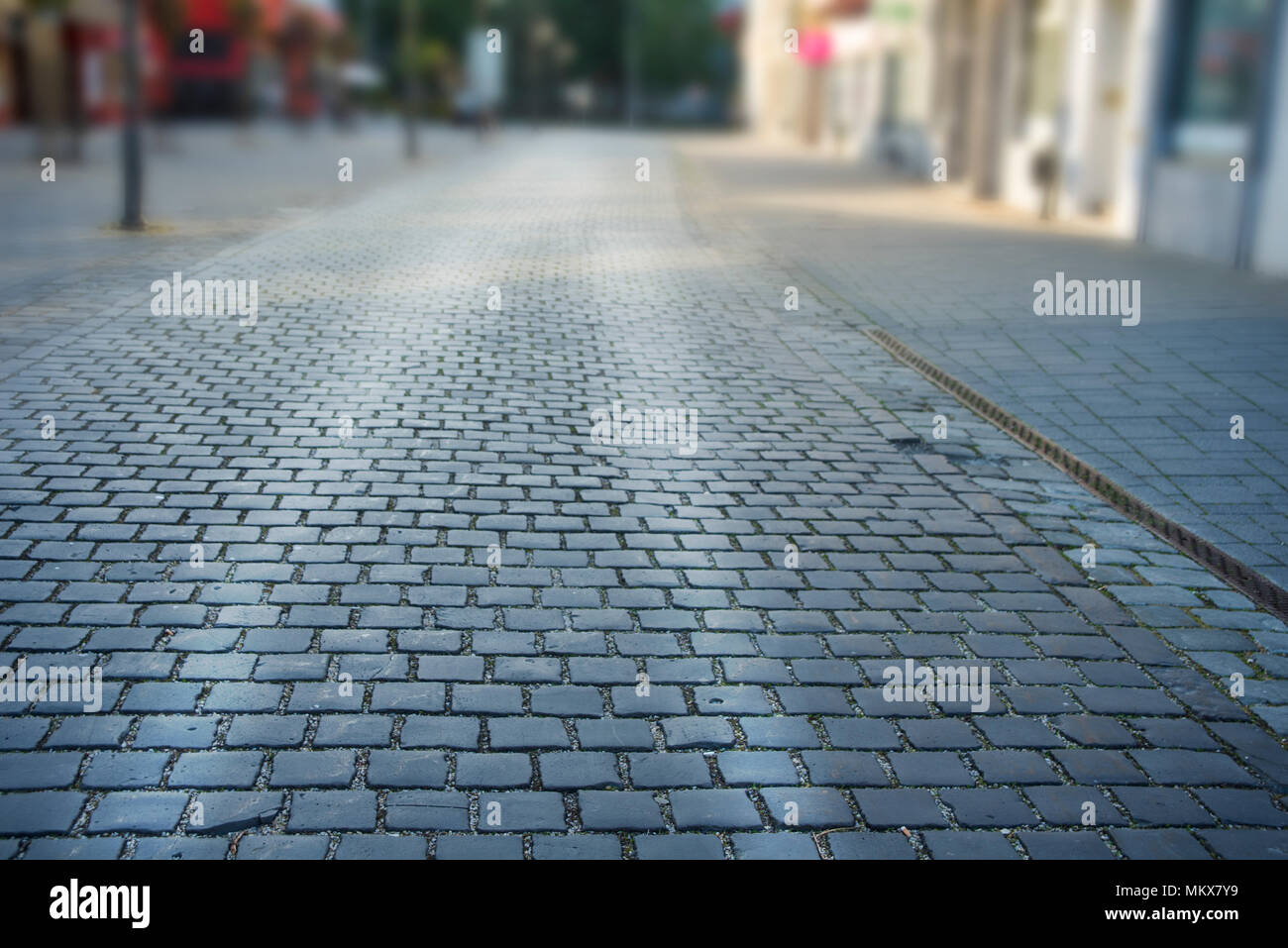 Cobbled stone road hi-res stock photography and images - Alamy
