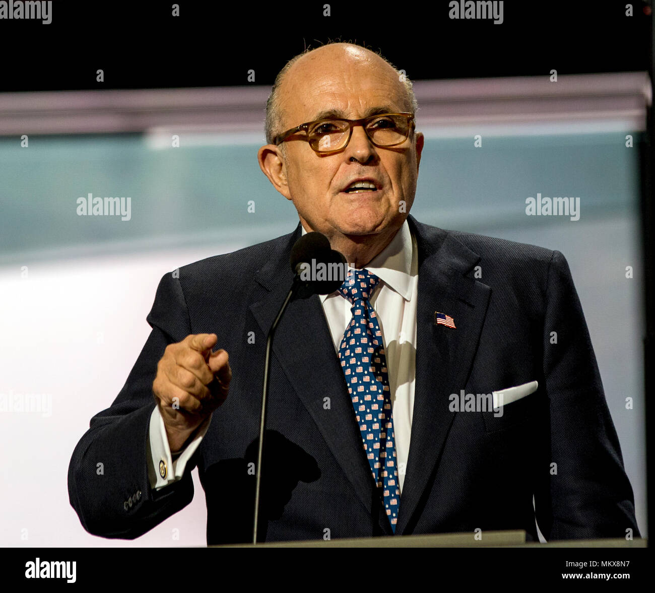 Mark reinstein giuliani hi-res stock photography and images - Alamy