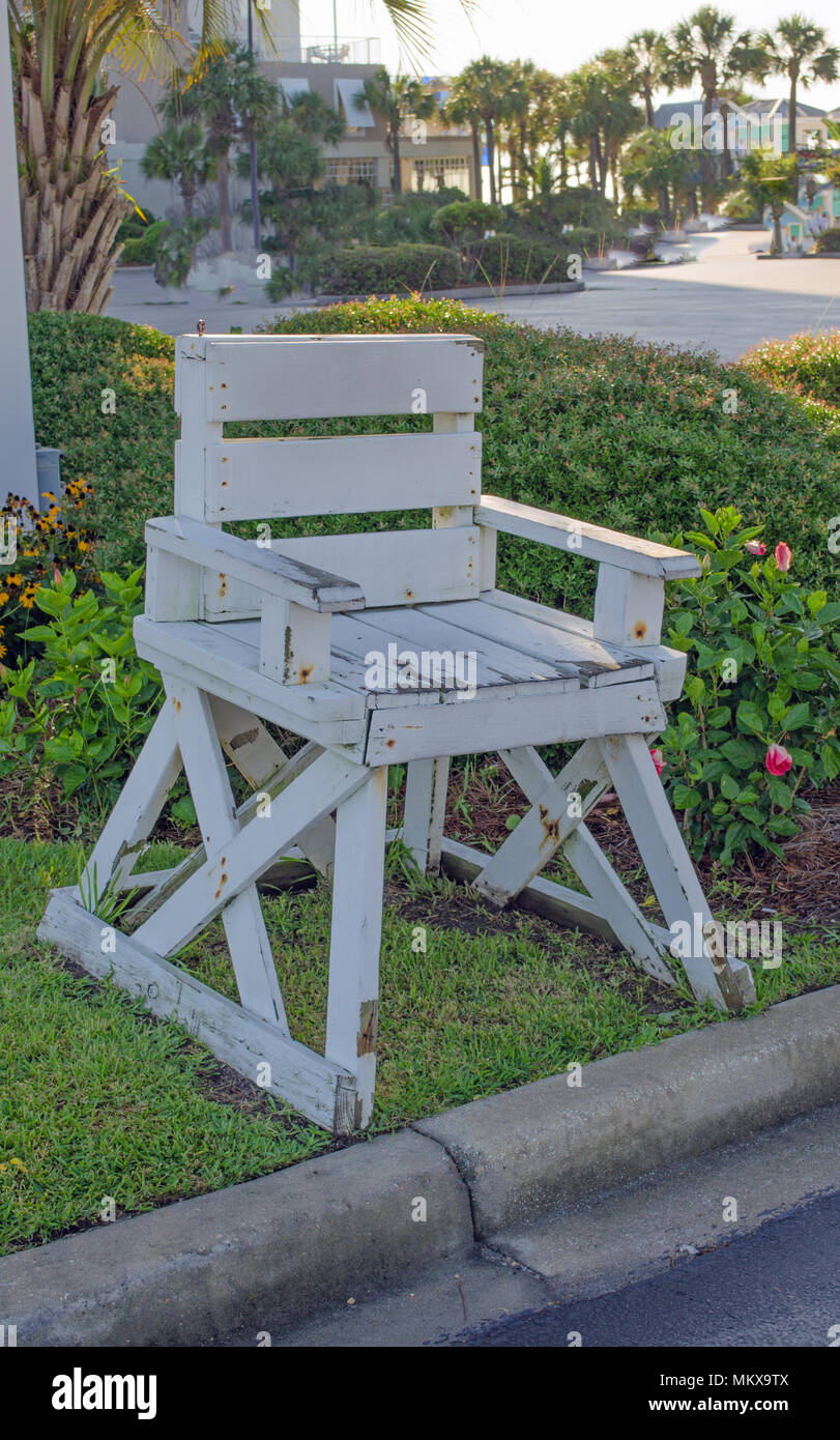 chair at road side Stock Photo - Alamy