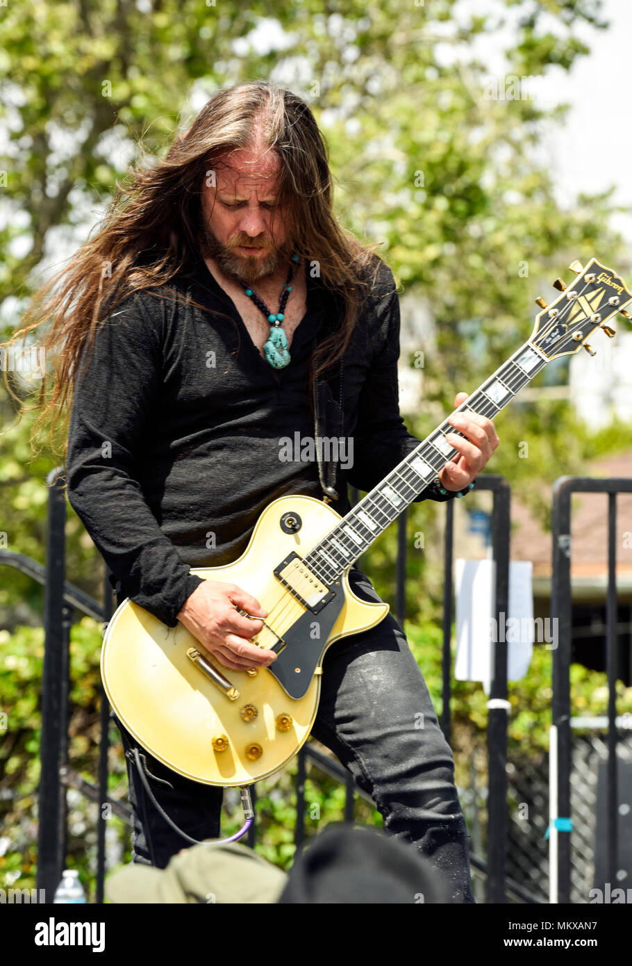 Beasto blanco hi-res stock photography and images - Alamy