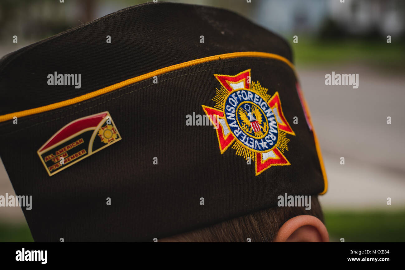 Child wearing vfw hat hi-res stock photography and images - Alamy