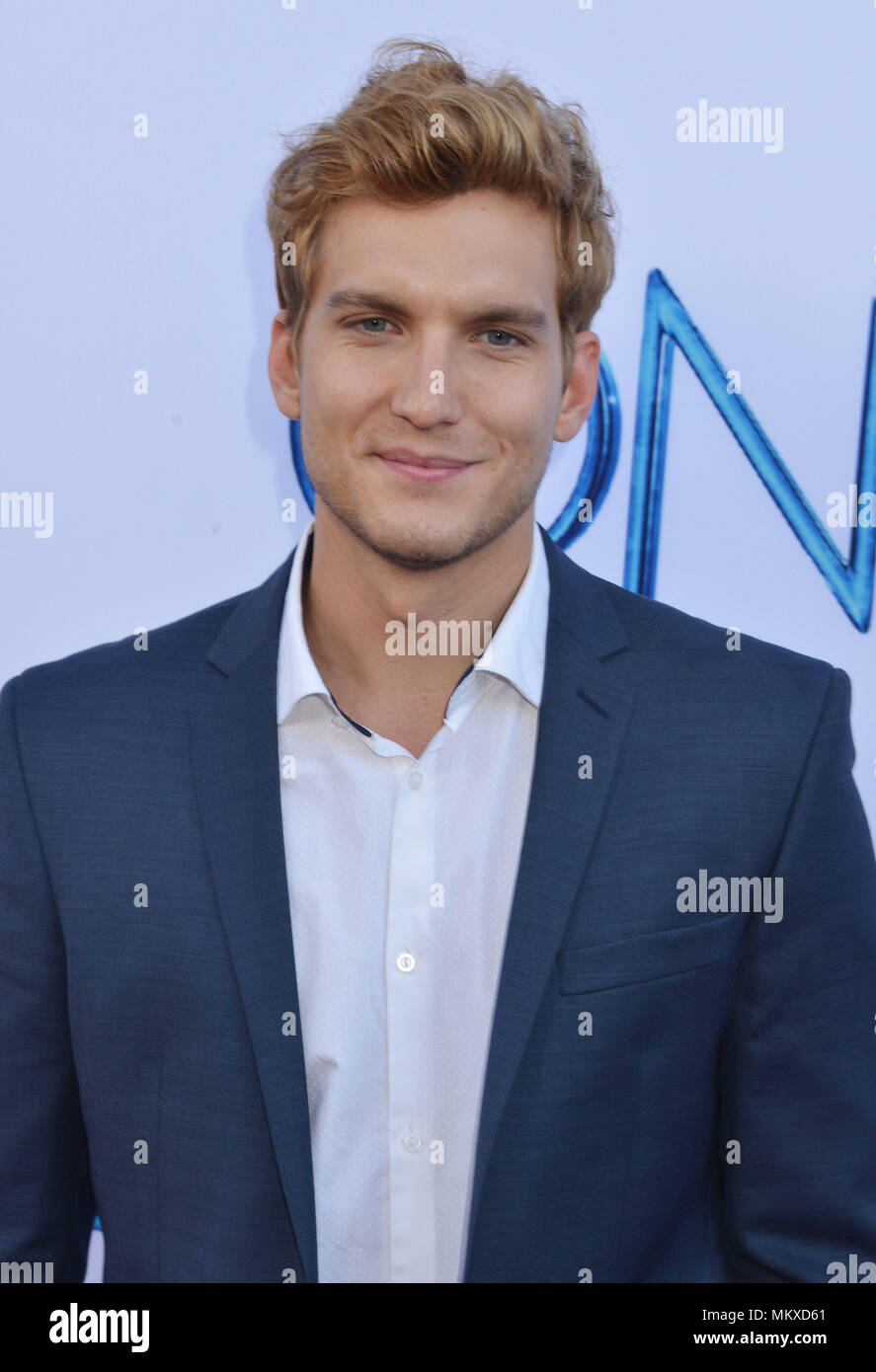 Scott Michael Foster Once Upon A Time