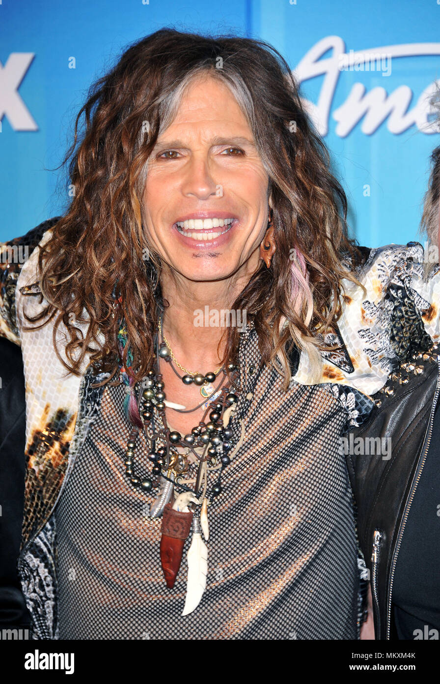 Steven tyler _174 red carpet event hi-res stock photography and images ...