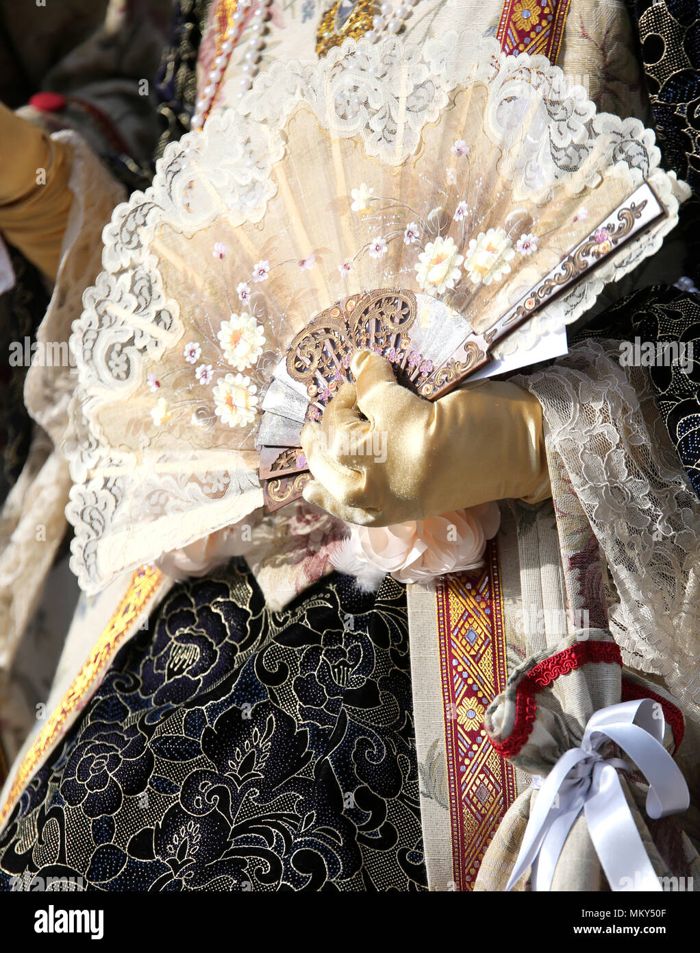 elegant old lady with glove and the fan in the hand Stock Photo - Alamy