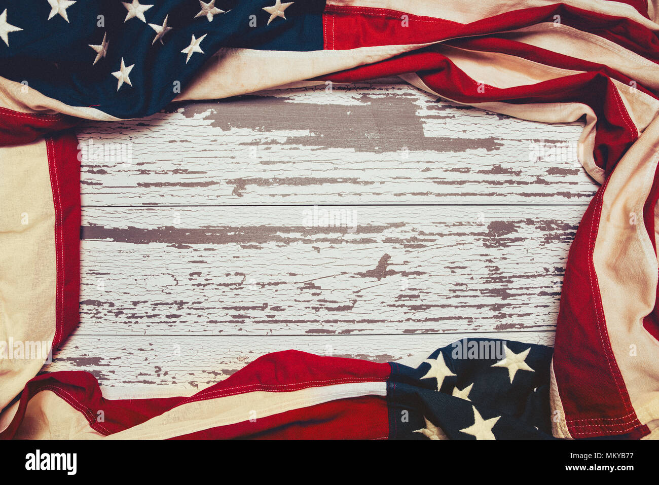 Old worn american flag memorial hi-res stock photography and images - Alamy