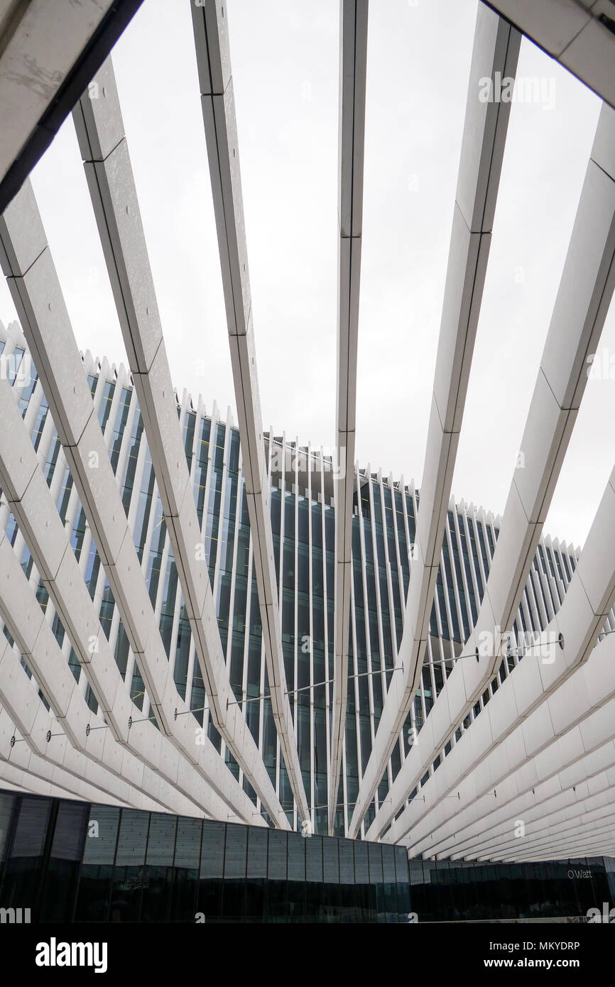 EDP Headquarters in Lisbon Portugal by architects Aires Mateus, Lisbon ...