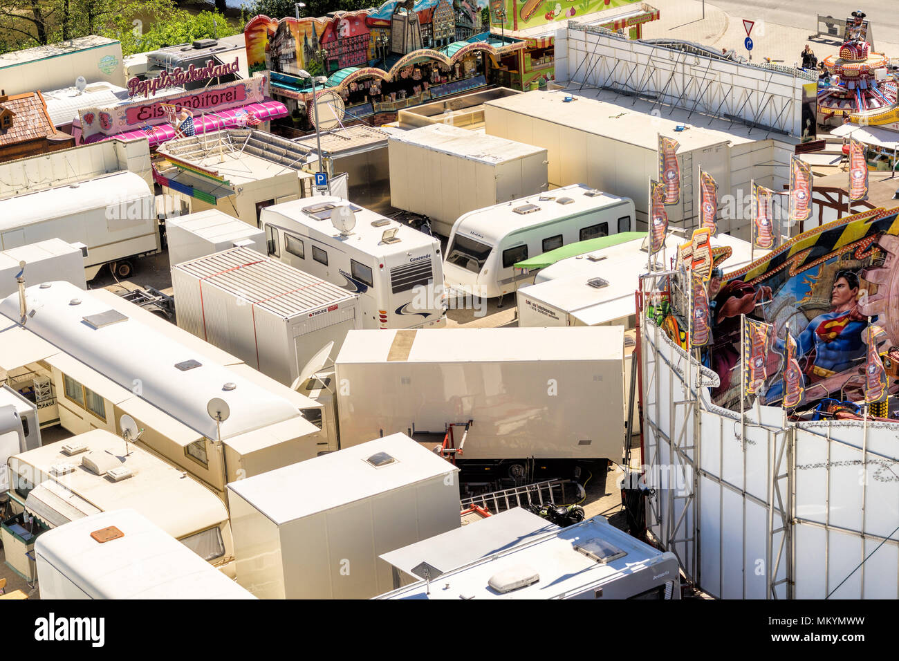 Funfair caravan hi-res stock photography and images - Alamy