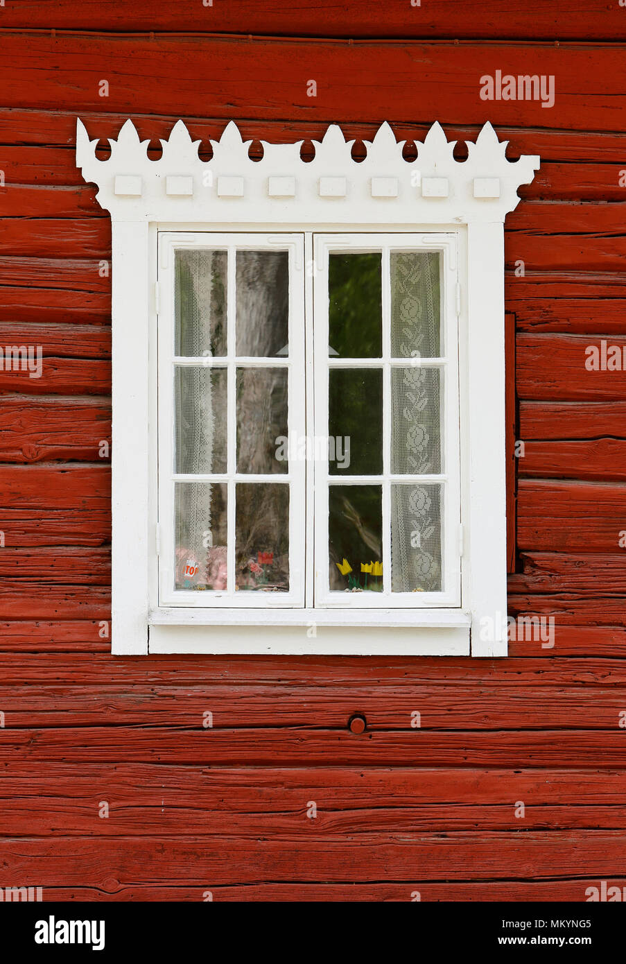 Timber window frame hi-res stock photography and images - Alamy