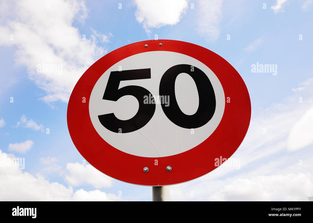 50 speed limit hi-res stock photography and images - Alamy