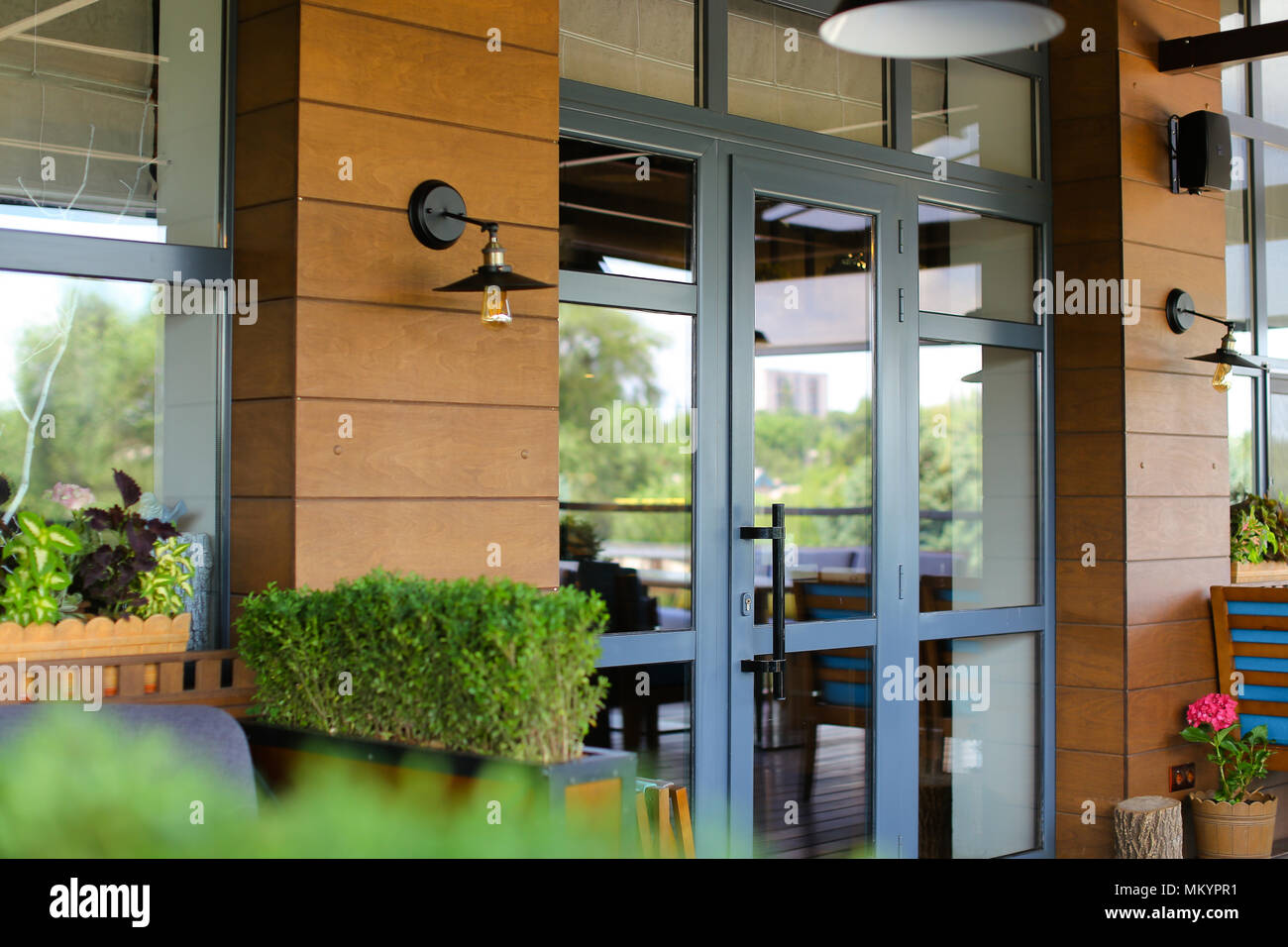 Electrolier hi-res stock photography and images - Alamy