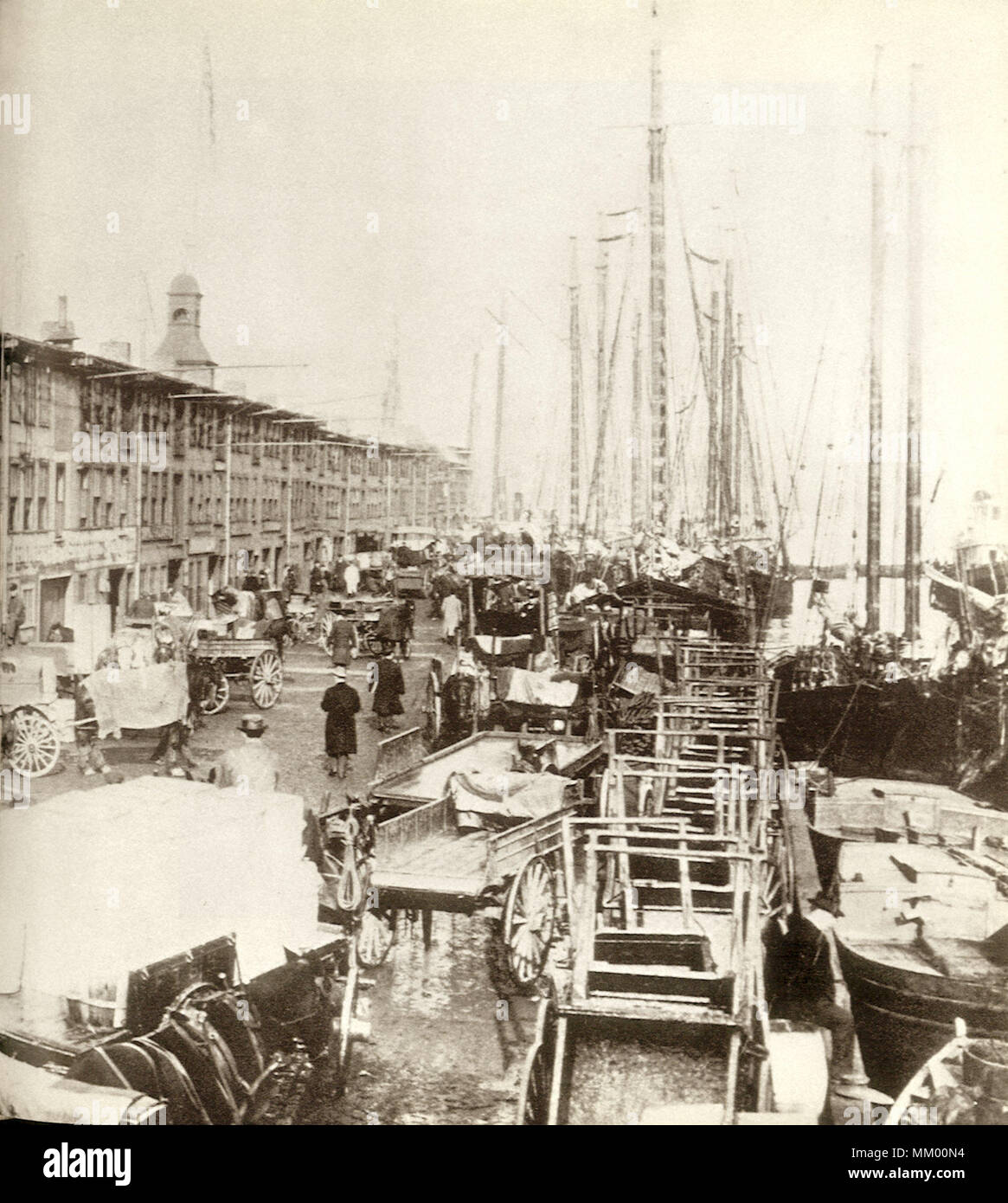 Fish pier boston hi-res stock photography and images - Alamy