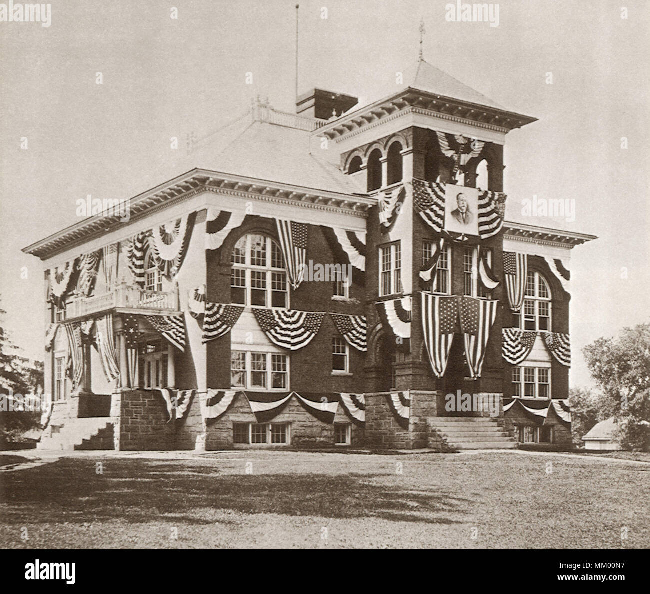 The Hadley School. Hadley. 1909 Stock Photo - Alamy