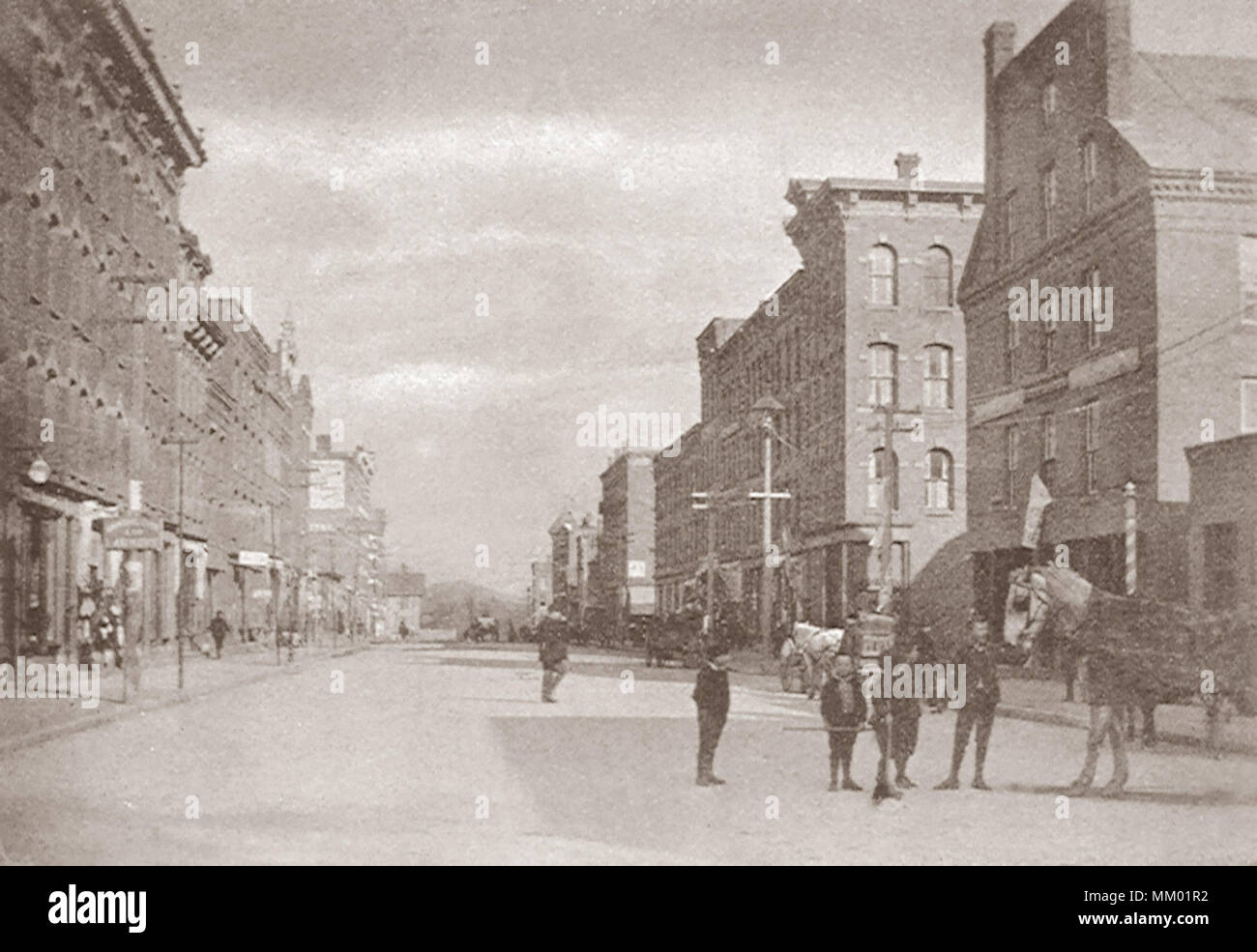 Holyoke massachusetts high street hi-res stock photography and images ...