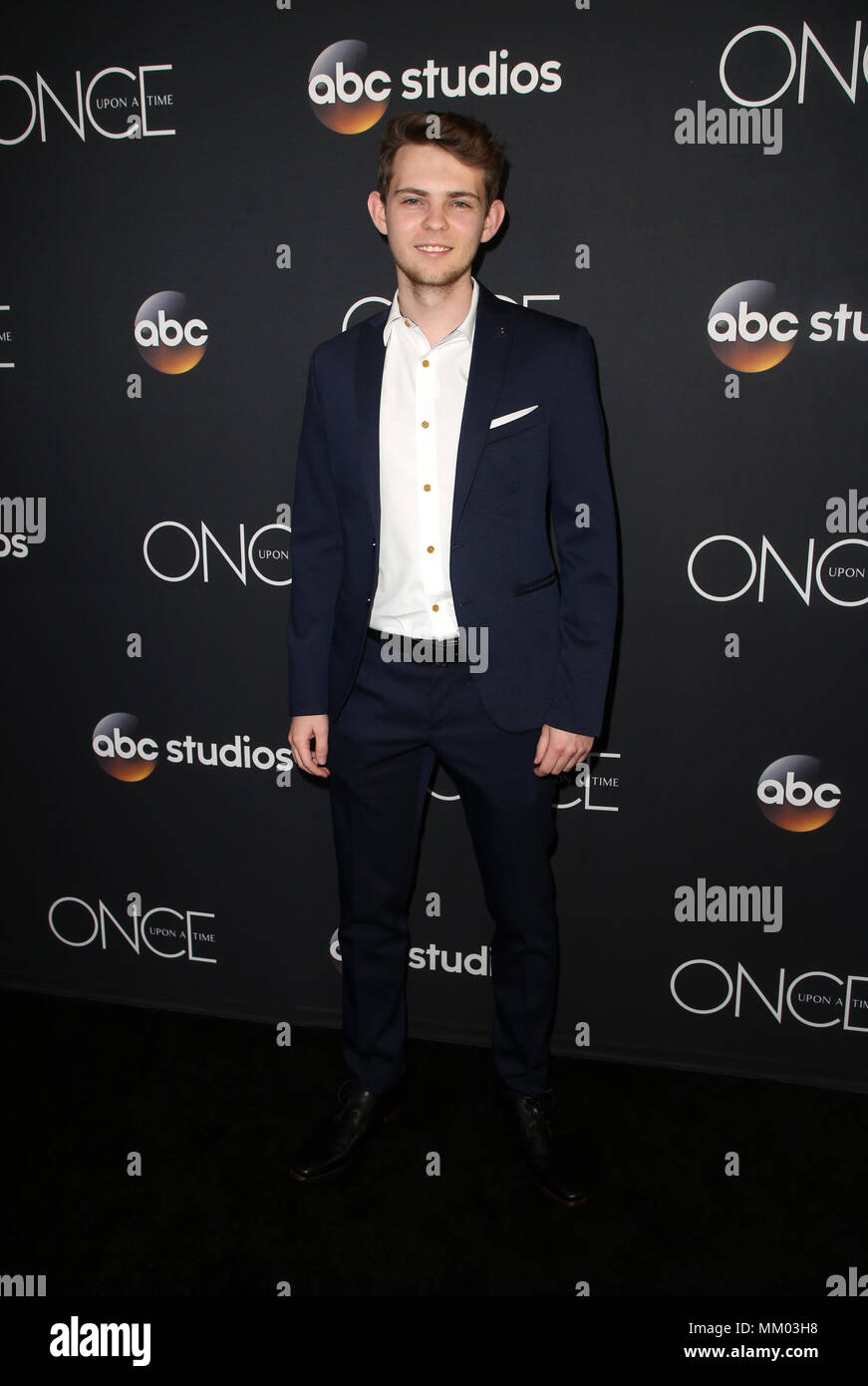 Robbie Kay Once Upon A Time