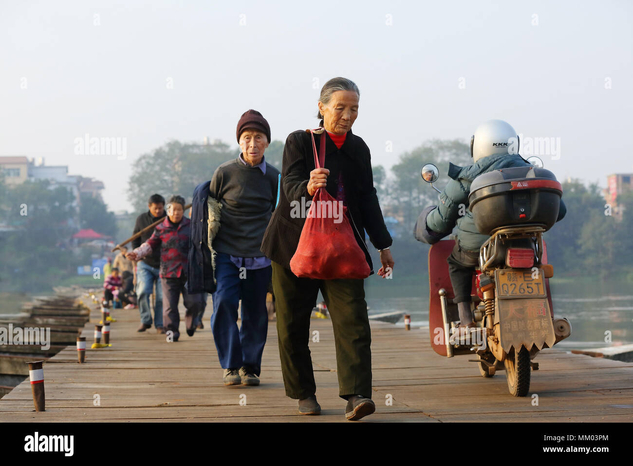 Ganzh, Ganzh, China. 9th May, 2018. Ganzhou, CHINA-8th May 2018: Local ...