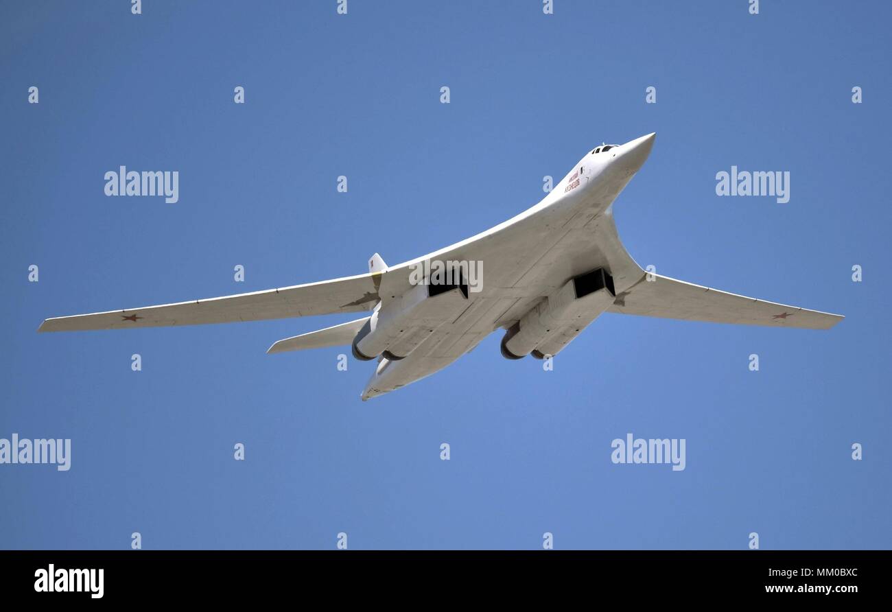 Tupolev tu 160 blackjack hi-res stock photography and images - Alamy