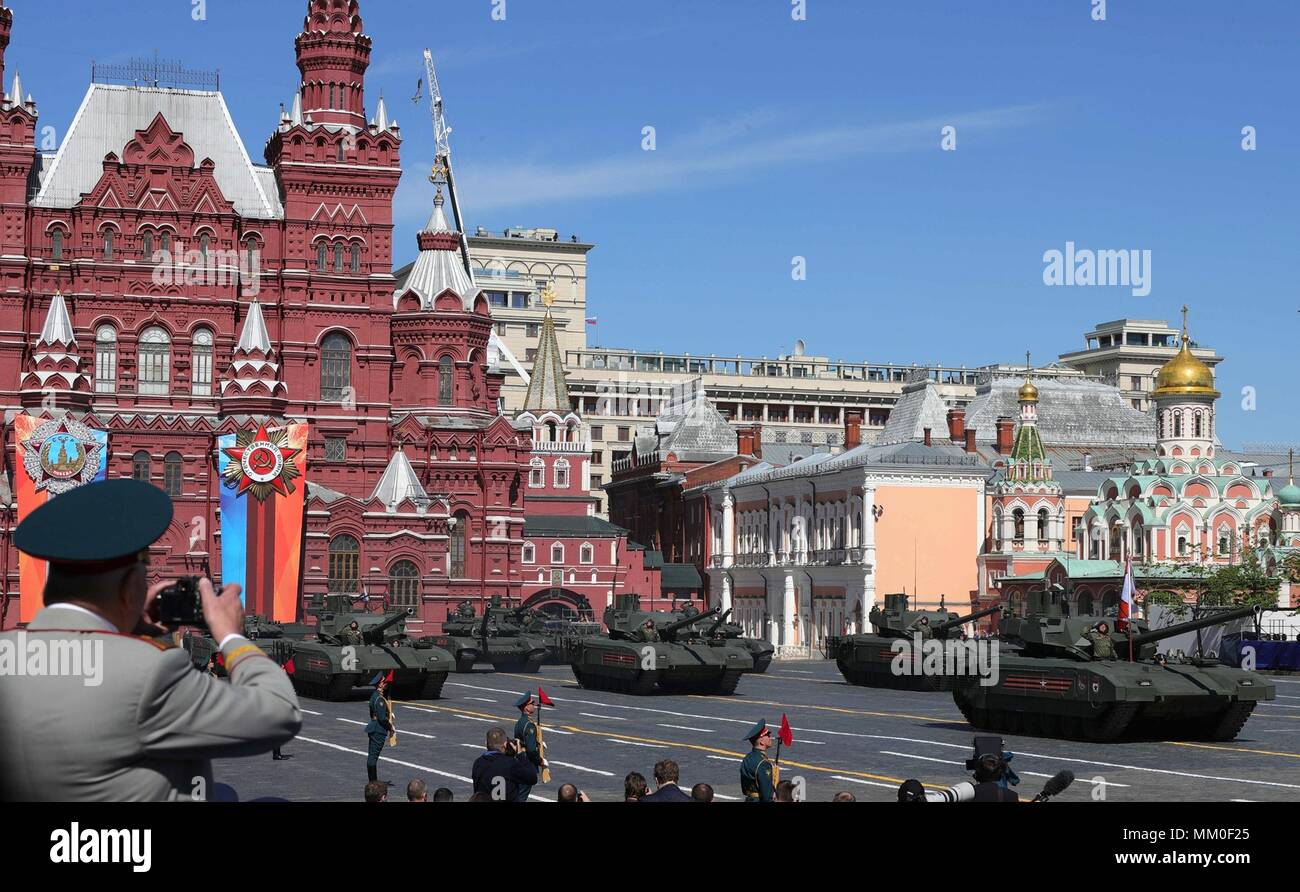 Soviet military parade tanks hi-res stock photography and images - Alamy