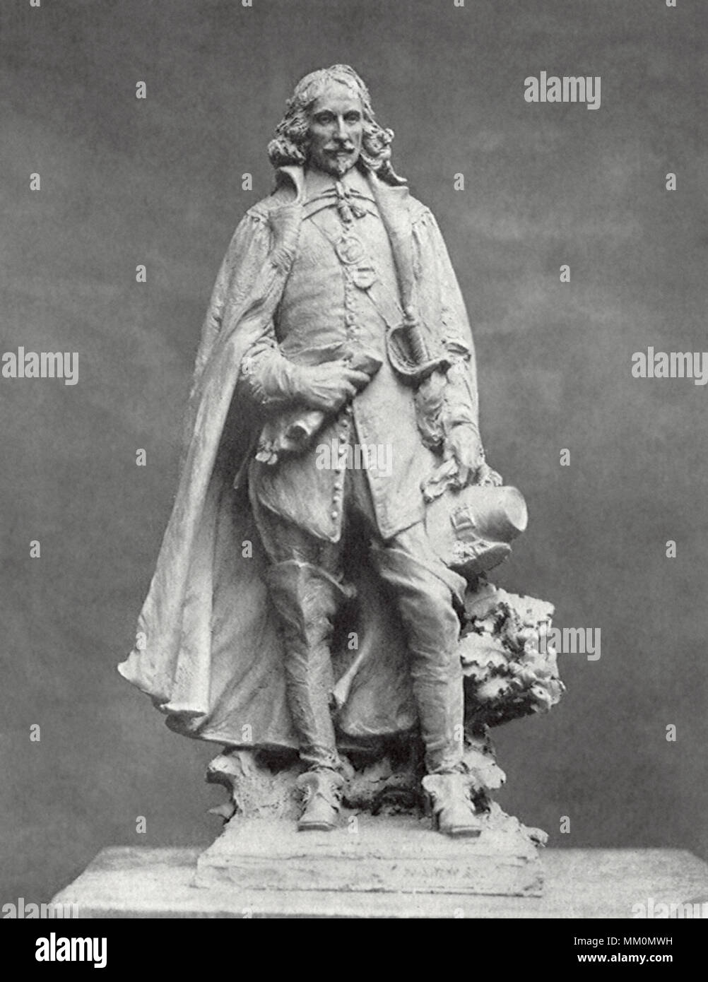 Statue of Richard Saltonstall. Watertown. 1930 Stock Photo - Alamy