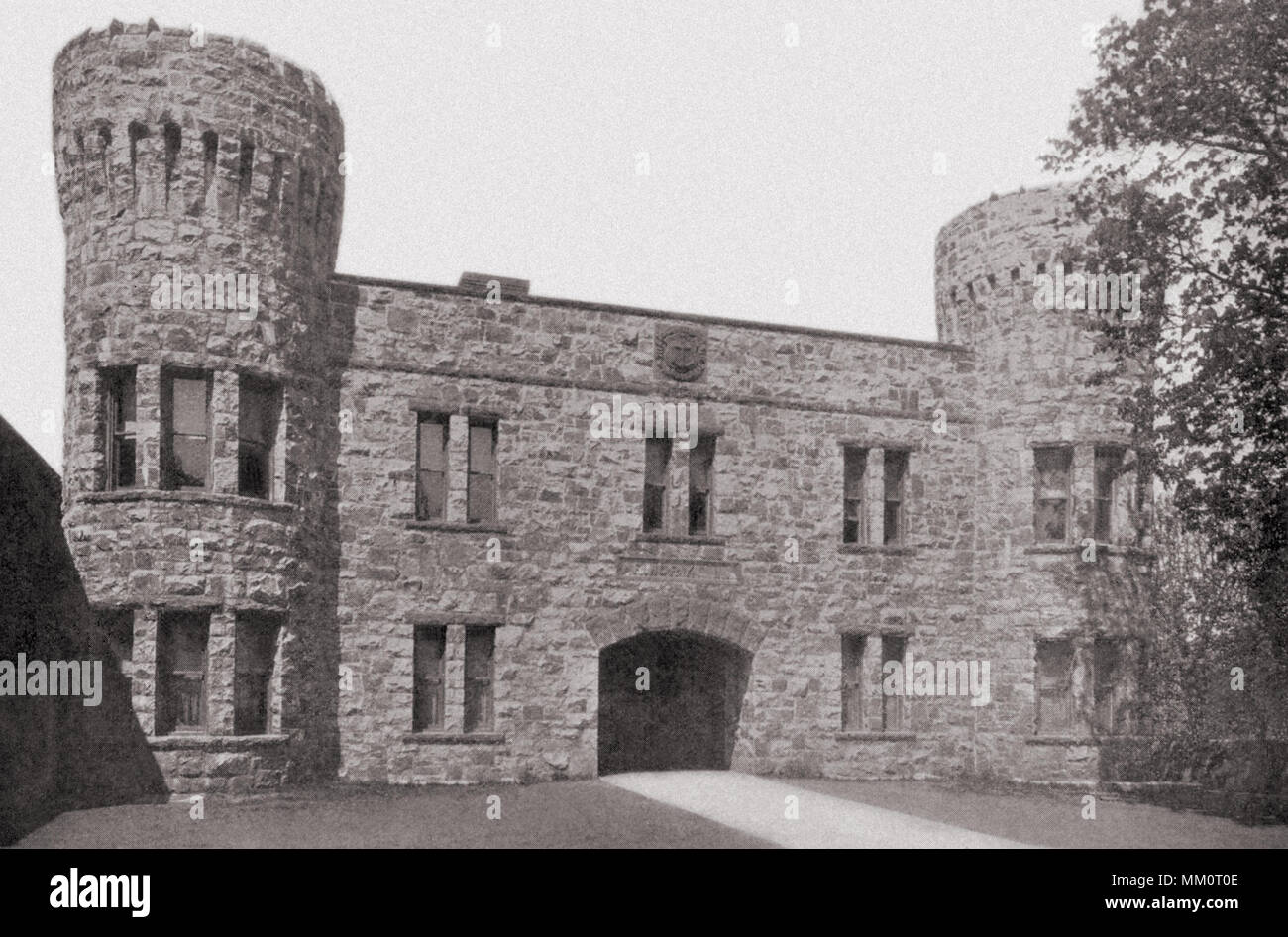 State Armory. Newport. 1900 Stock Photo - Alamy