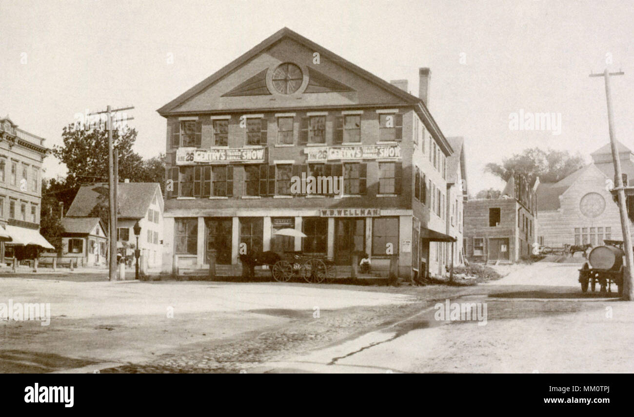 Building 1880 hi-res stock photography and images - Alamy