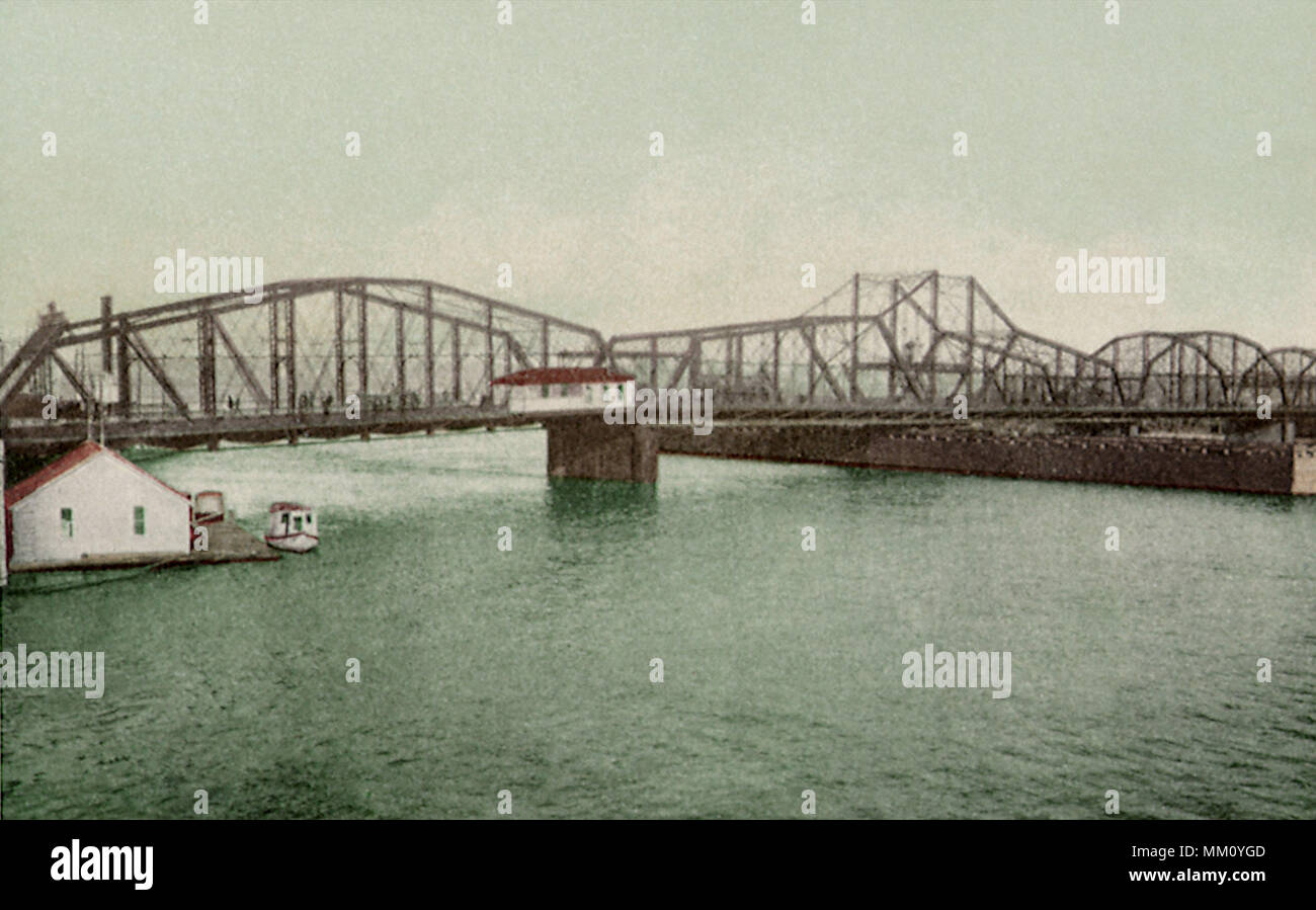 Morrison Street Bridge. Portland. 1910 Stock Photo - Alamy