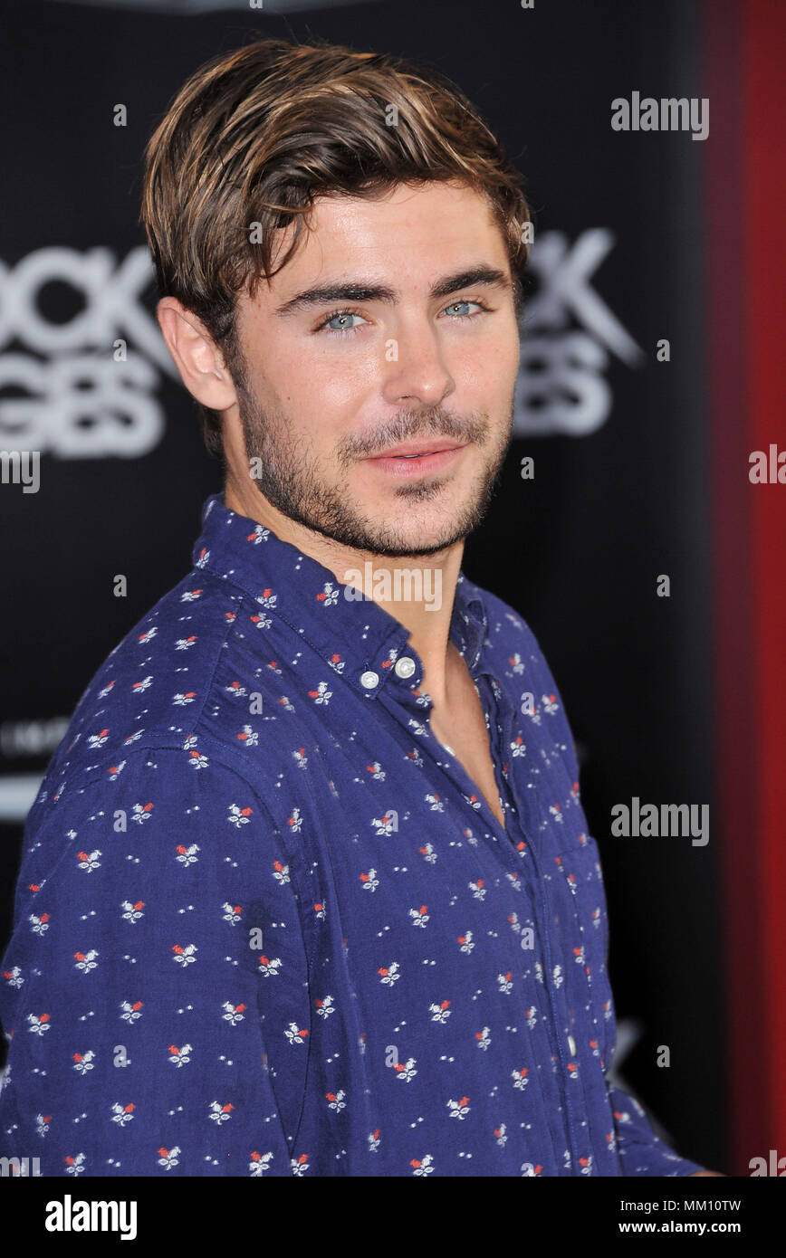 Zac efron _073 red carpet event hi-res stock photography and images - Alamy