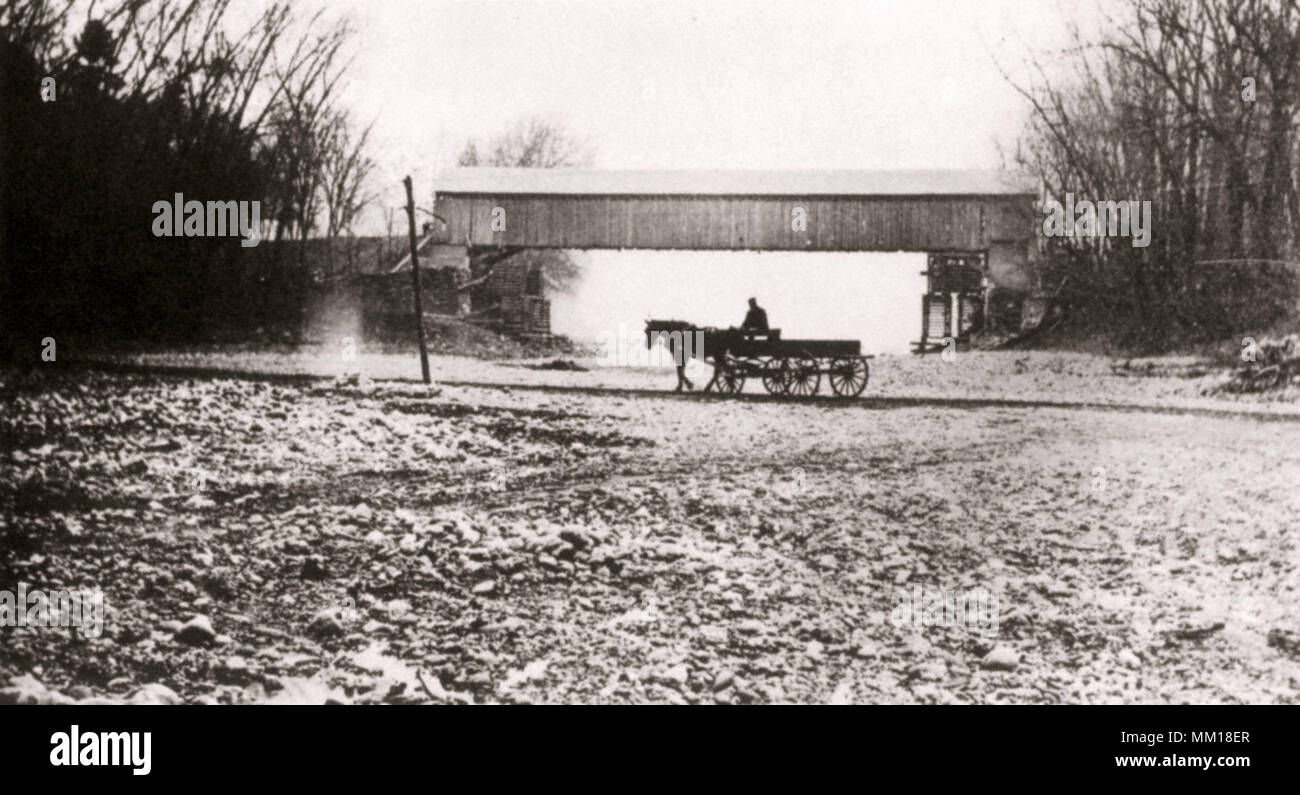 Little River Bridge. North Hinsdale. 1900 Stock Photo - Alamy