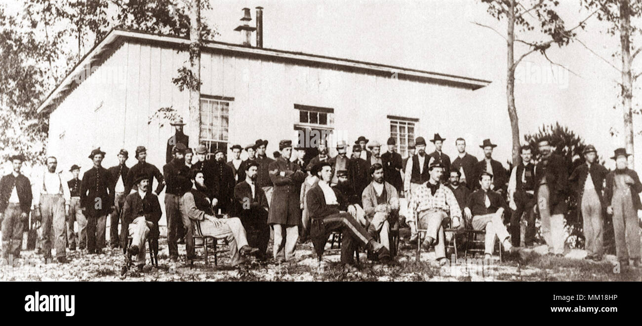 Hut Military High Resolution Stock Photography and Images - Alamy