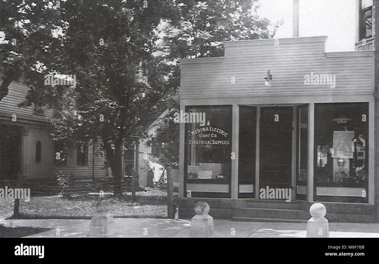 Medina junction hi-res stock photography and images - Alamy