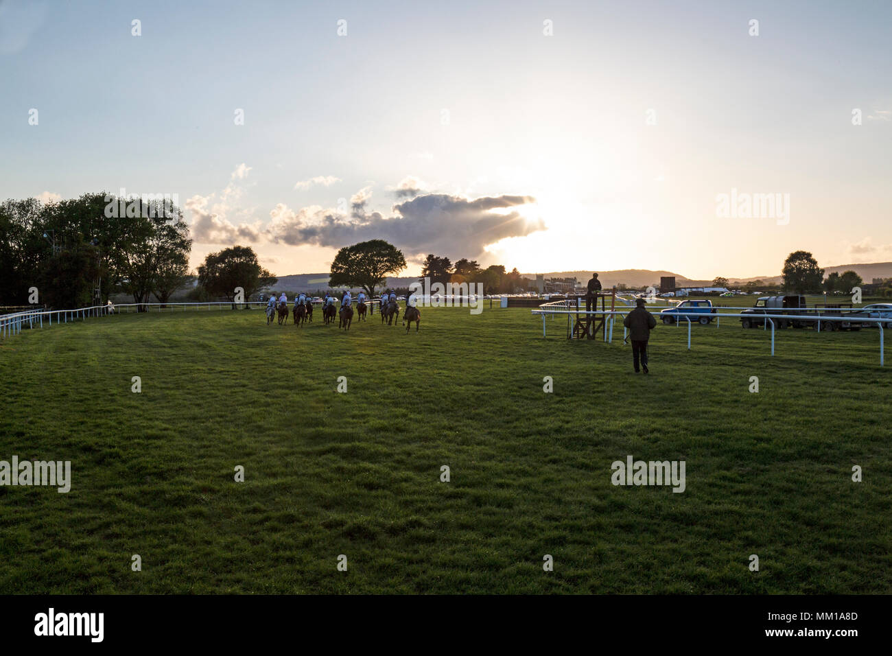 Ludlow racecourse hi-res stock photography and images - Alamy