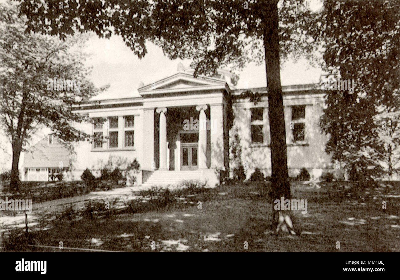 Kent Memorial Library. Suffield. 1930 Stock Photo - Alamy
