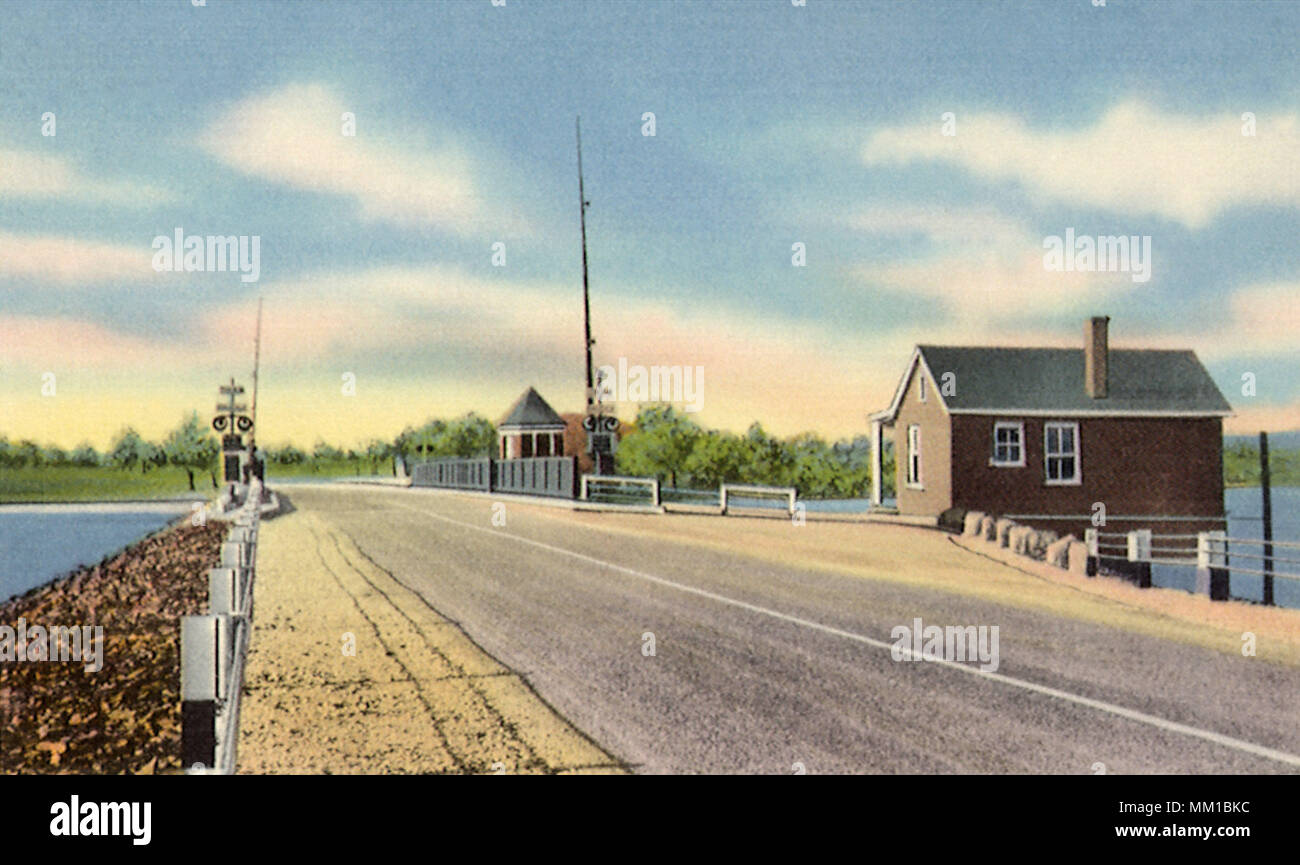Grand Isle Bridge connecting to North Hero. 1940 Stock Photo - Alamy