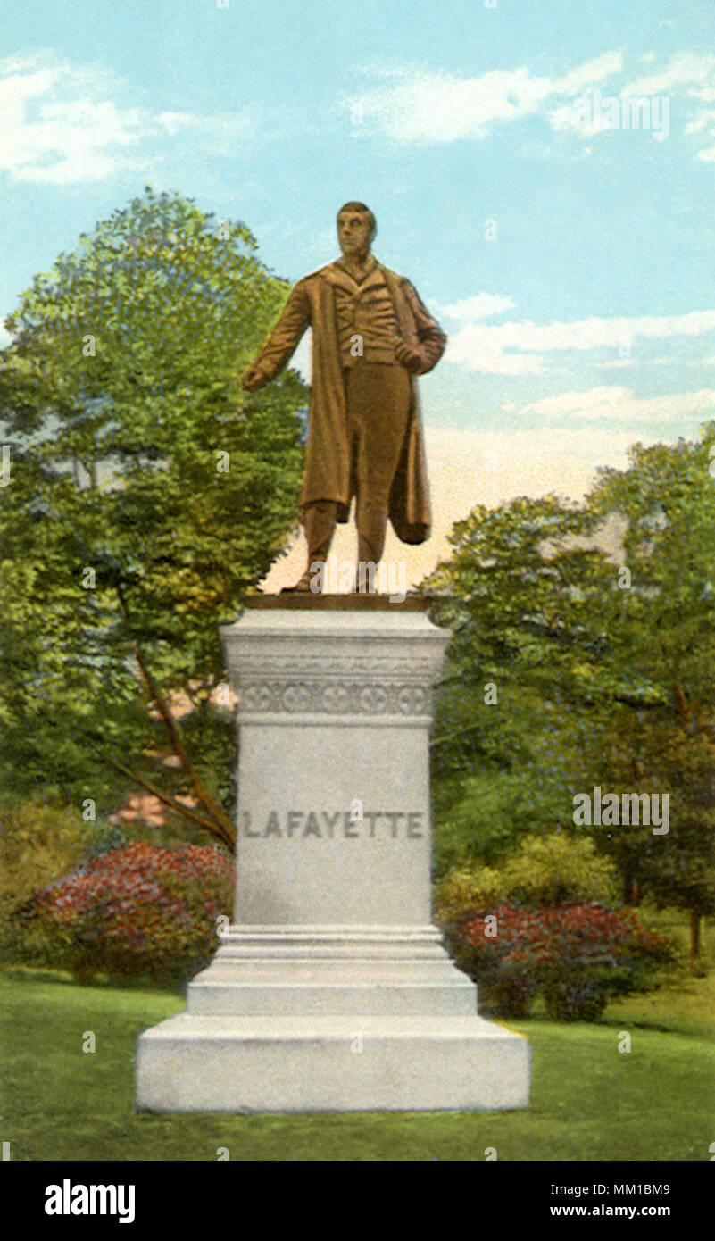 Statue of lafayette hi-res stock photography and images - Alamy