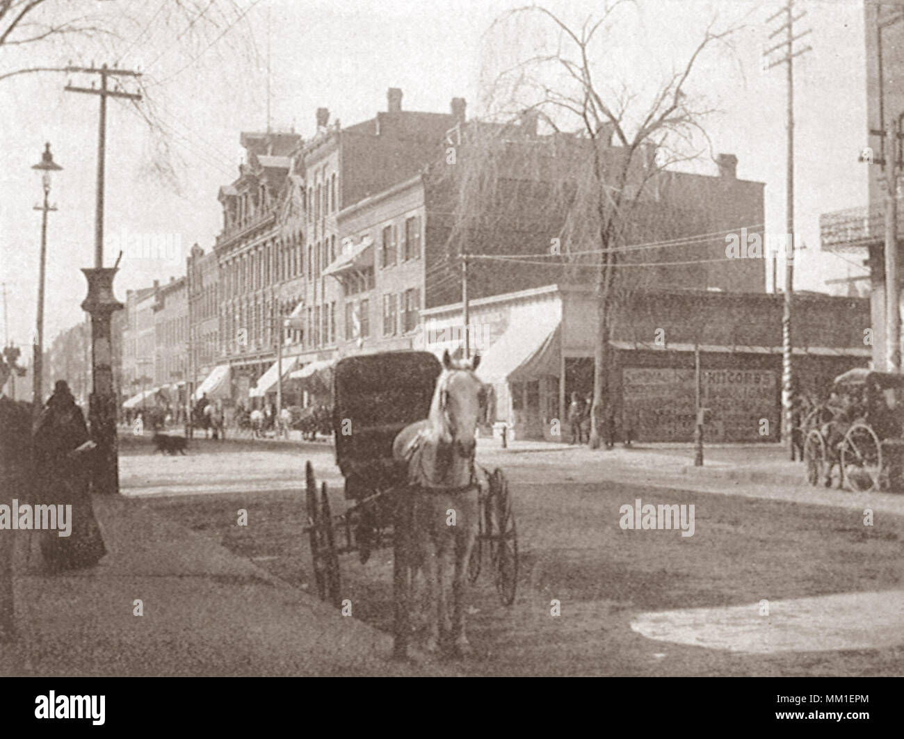 Holyoke massachusetts high street hi-res stock photography and images ...