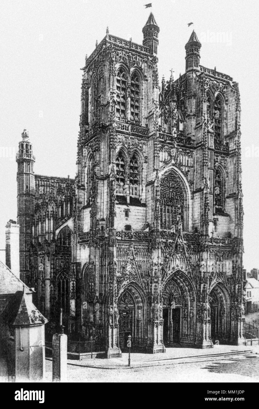 Abbeville church hi-res stock photography and images - Alamy