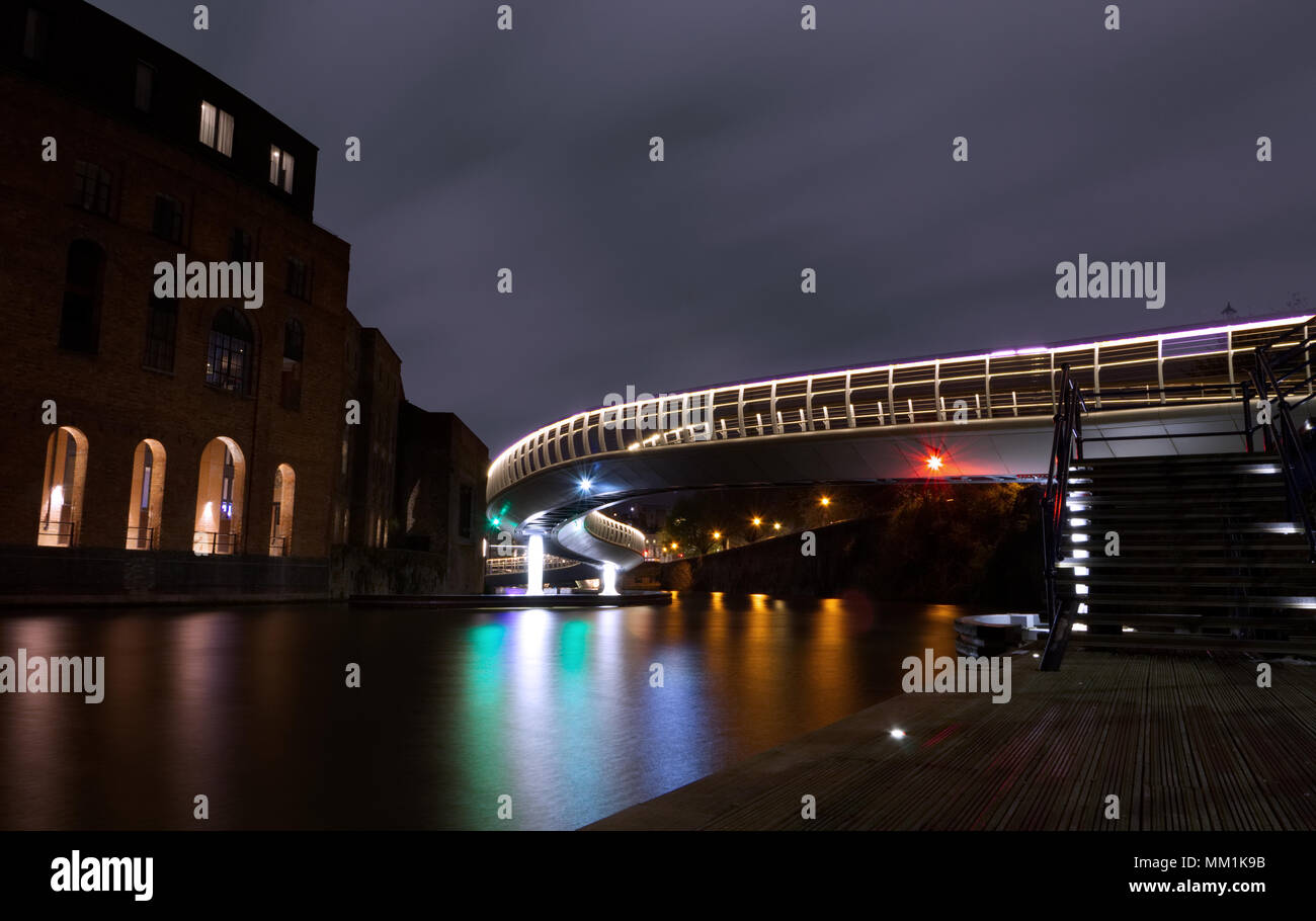 Castle park bristol bridge hi-res stock photography and images - Alamy