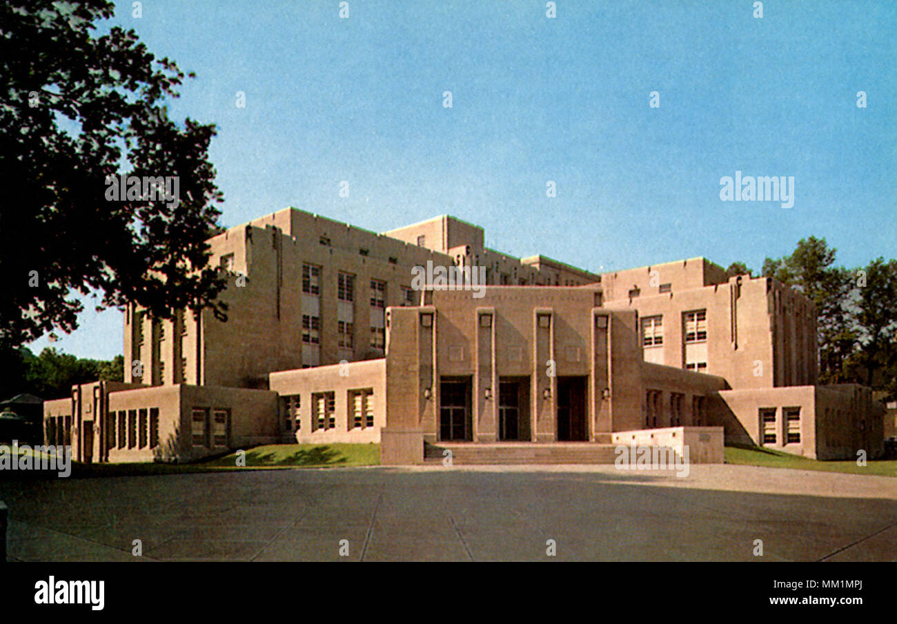 Clapp Hall Building at University of Pittsburgh. 1960 Stock Photo - Alamy
