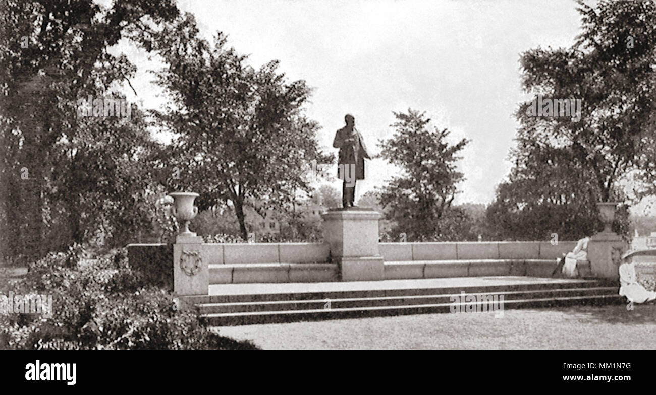 Minnesota University Pillsbury statue. Owatonna. 1910 Stock Photo - Alamy