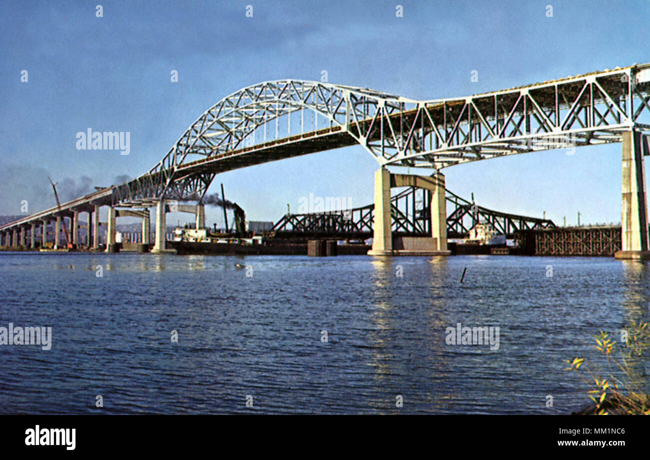 Duluth Superior Hi Bridge. Duluth 1963 Stock Photo - Alamy