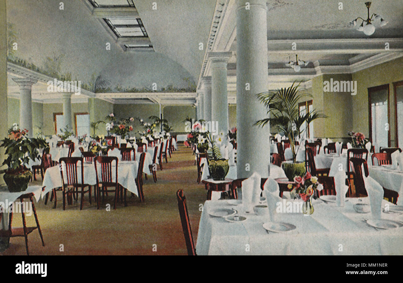 Sanitarium Main Dining Room. Battle Creek. 1912 Stock Photo - Alamy