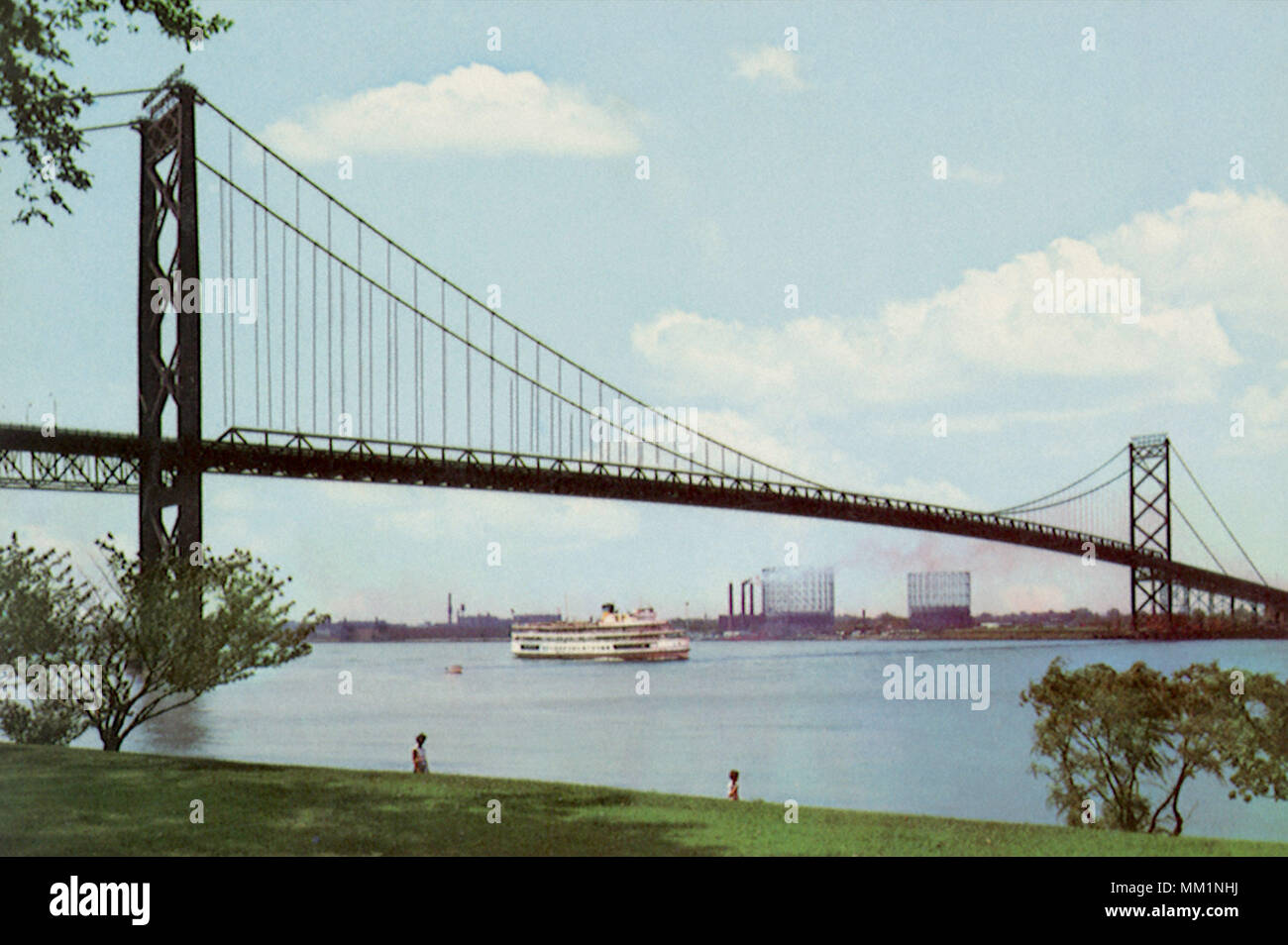 Ambassador Bridge 1970 Stock Photo - Alamy